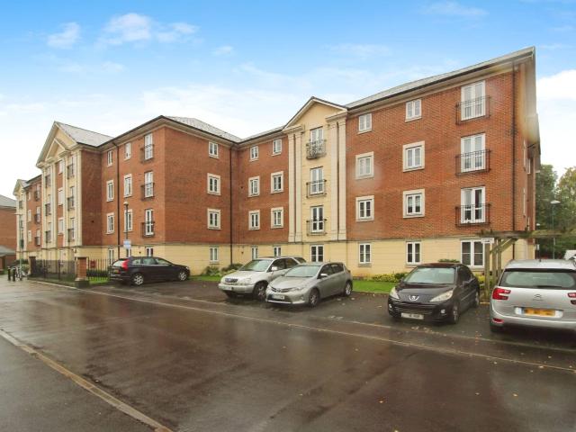 Brunel Crescent Swindon, Swindon 2 bedrooms Property for lettings Mcfarlane
