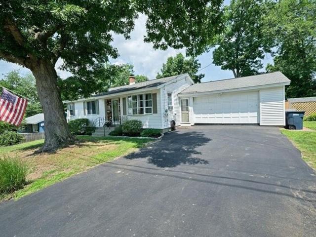 Brunelle Ave, Manchester, Home For Sale