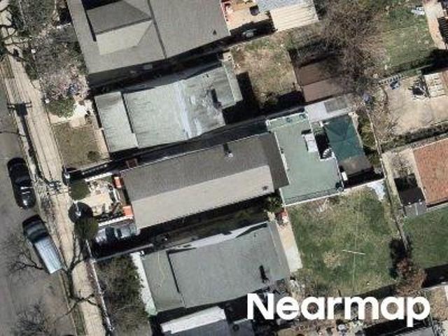 Bruner Ave