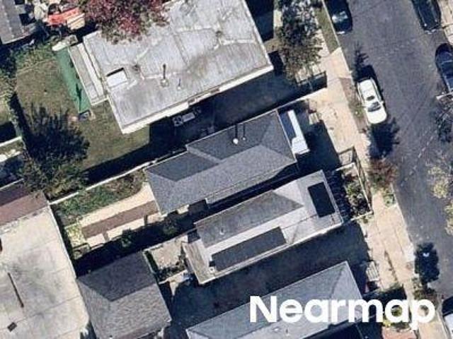 Bruner Ave