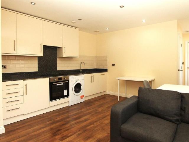 Brunswick Court, Leeds LS2, 1 bed flat to rent, £875 pcm | PrimeLocation