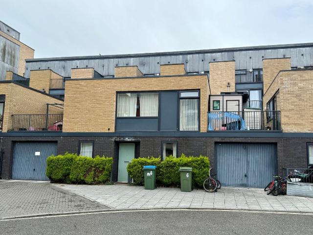 Brunswick Square, Southampton, Hampshire SO14, 2 bed terraced house to rent, £1,750 pcm | PrimeLocation