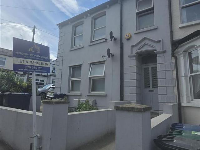 Brunswick Park Road, New Southgate, London N11, Studio to rent, £1,350 pcm | PrimeLocation
