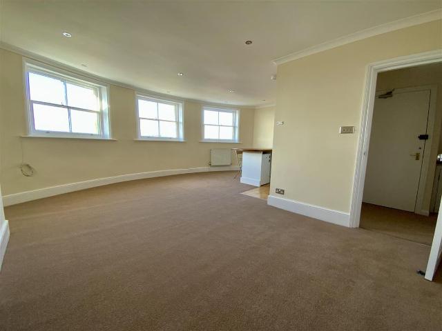 Brunswick Place, Hove BN3, 2 bed flat to rent, £1,475 pcm | PrimeLocation