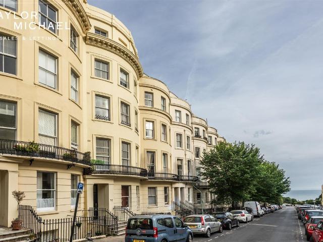 Brunswick Place, Hove BN3, 2 bed flat to rent, £2,100 pcm | PrimeLocation