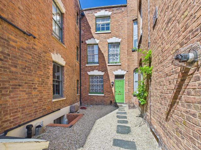Brunswick Road, Gloucester GL1, 5 bed terraced house to rent, £3,425 pcm | PrimeLocation