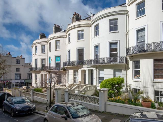 Brunswick Road, Hove BN3, Studio to rent, £895 pcm | PrimeLocation