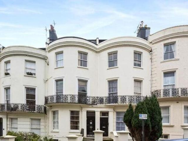 Brunswick Road, Hove, Studio Flat For