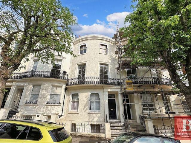 Brunswick Road, Hove 2 bed apartment to rent £1,800 pcm £415 pw