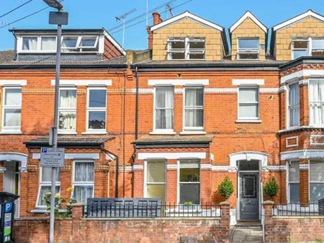 Brunswick Road, London, KT2 6SA, United Kingdom | 1 bed apartment for rent #138147128 | Rentberry