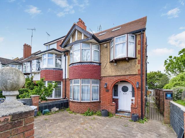 Brunswick Road, London W5, 5 bed semi detached house to rent, £4,000 pcm | PrimeLocation