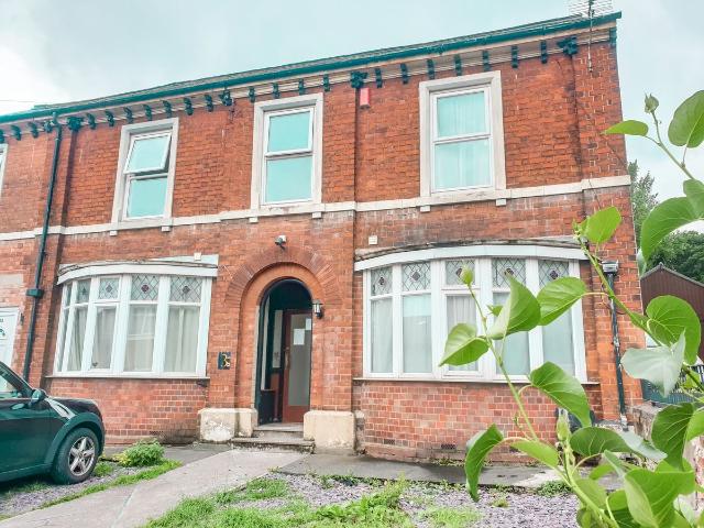 Brunswick Terrace, Wednesbury WS10, Studio to rent, £737 pcm | PrimeLocation