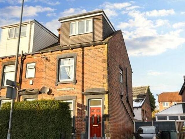 Bruntcliffe Lane, Morley, 4 Bedroom Terraced