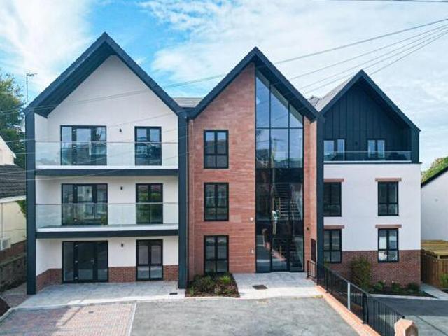 Bryan Court, Rocky Lane, 3 Bedroom Apartment