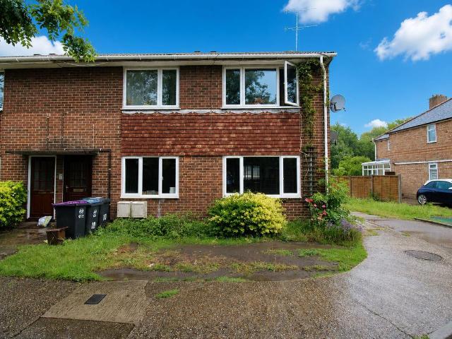 Bryan Road, Bishop's Stortford CM23, 2 bed flat to rent, £1,400 pcm | PrimeLocation