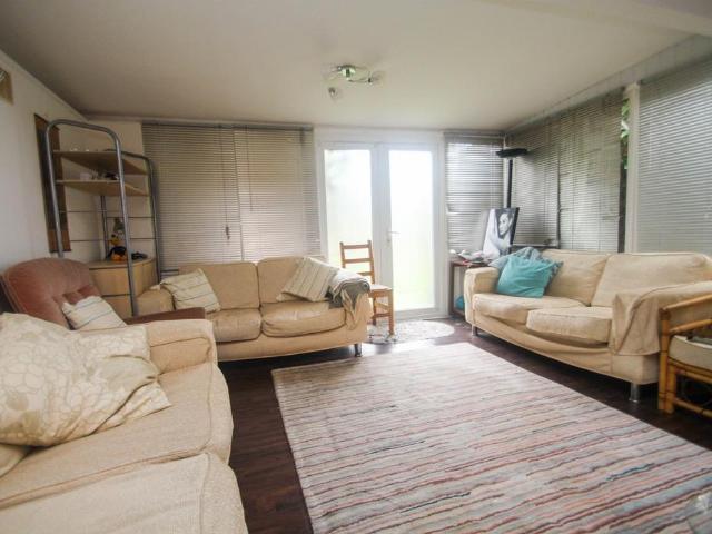 Bryanstone Road, Bournemouth BH3 4 bed property to rent £2,400 pcm £554 pw