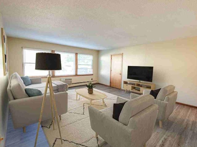 Bryant Ave Apartments | 2550 Studio Apartment for Rent at 2550 Bryant Ave S, Minneapolis, MN 55405 Lowry Hill East