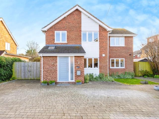 Bryants Acre, Wendover HP22, 4 bed property to rent, £2,800 pcm | PrimeLocation