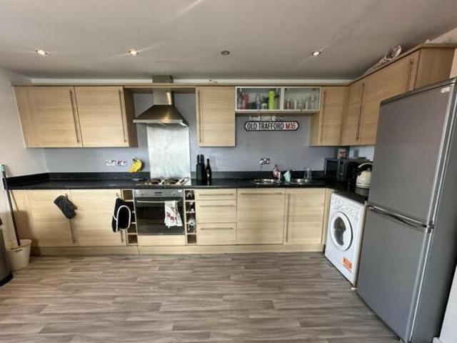 Bryers Court, Central Way, 1 Bedroom Apartment