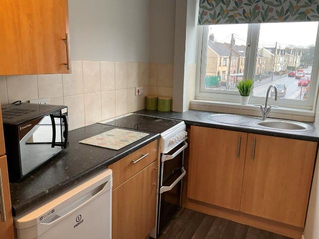 Bryn Road, Loughor, Swansea. SA4, 1 bed flat to rent, £650 pcm | PrimeLocation