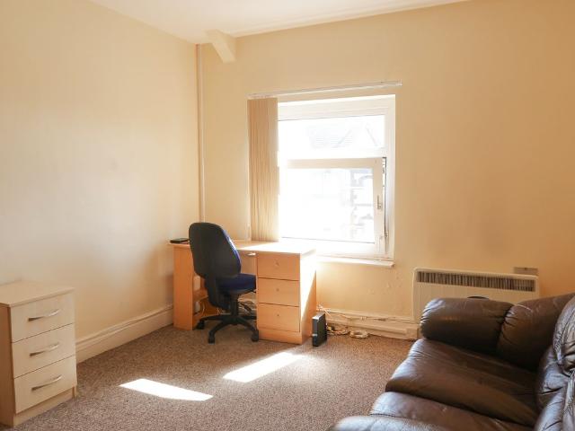 Bryn Road, Swansea SA2, 1 bed flat to rent, £600 pcm | PrimeLocation