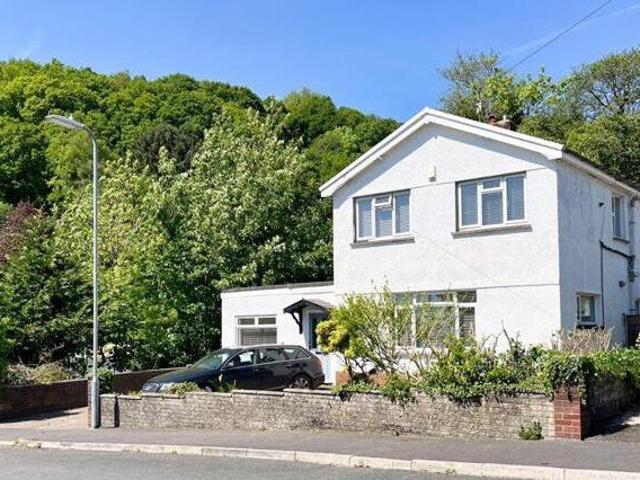 Bryncatwg,,cadoxton, 3 Bedroom Detached