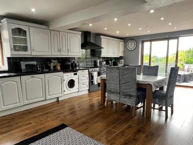 Brynamman Road, Lower Brynamman, 3 Bedroom Semi detached
