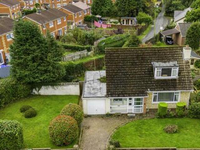 Brynau Road, Taffs Well, 2 Bedroom Detached