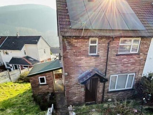 Brynheulog, Treherbert, 2 Bedroom End