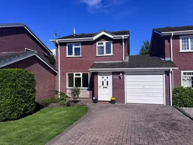 Brynlow Drive, Middlewich, 3 bedroom, Link Detached