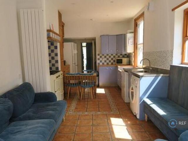 Brynland Avenue, Bristol, 6 Bedroom Terraced