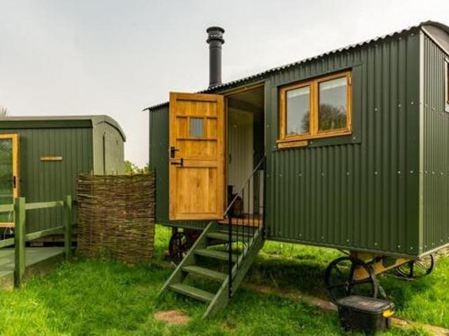 Brynsiencyn, Llanfairpwll, 3 Bedroom Property