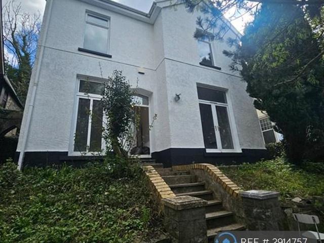 Bryntirion Road, Merthyr Tydfil, CF47 5 bed detached house to rent £1,670 pcm £385 pw