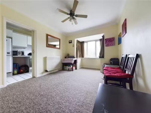 Bryony Way, Sunbury on Thames, Surrey, TW16 7RH