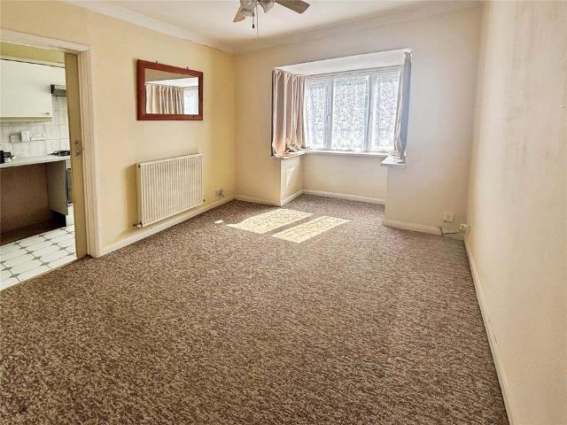 Bryony Way, Sunbury on Thames, Surrey, TW16 7RH