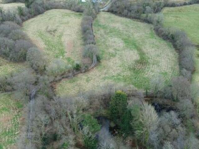 Bwlchllan, Lampeter, Farm Land For