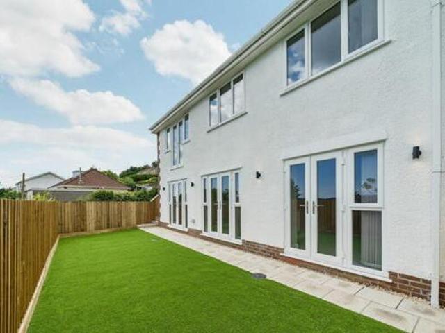 Bwllfa Road, Ynystawe, 4 Bedroom Detached