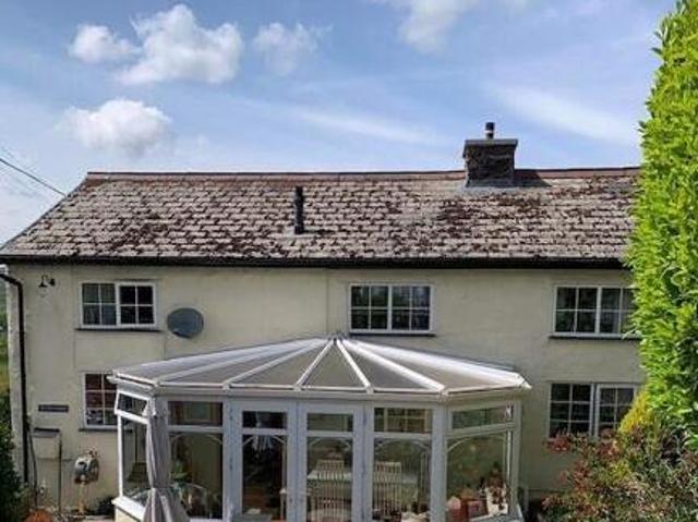 Bwthyn Bach, Staylittle, 3 Bedroom Cottage