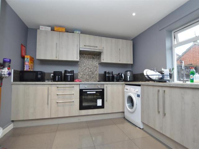 Bumpstede Court, Norwich 4 bed house to rent £1,995 pcm £460 pw