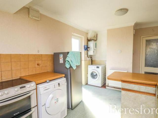 Bungalow 4 Bedroom For Sale Chelmsford Essex 450000 ES99290275