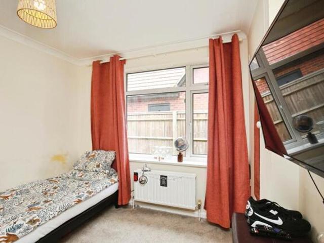 Bungalow 4 Bedroom For Sale Abingdon Oxfordshire 520000 ES98834595