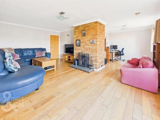 Bungalow 4 Bedroom For Sale Alpington Alpington 495000 ES101025293