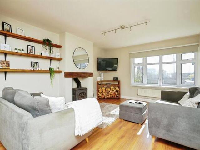 Bungalow 4 Bedroom For Sale Bicester Oxfordshire 475000 ES101743290