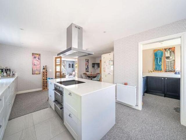 Bungalow 4 Bedroom For Sale Gosport Hampshire 750000 ES99130345