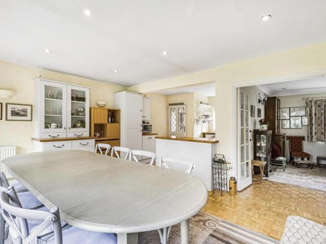 Bungalow 4 Bedroom For Sale Kidlington Oxfordshire 825000 ES100540846