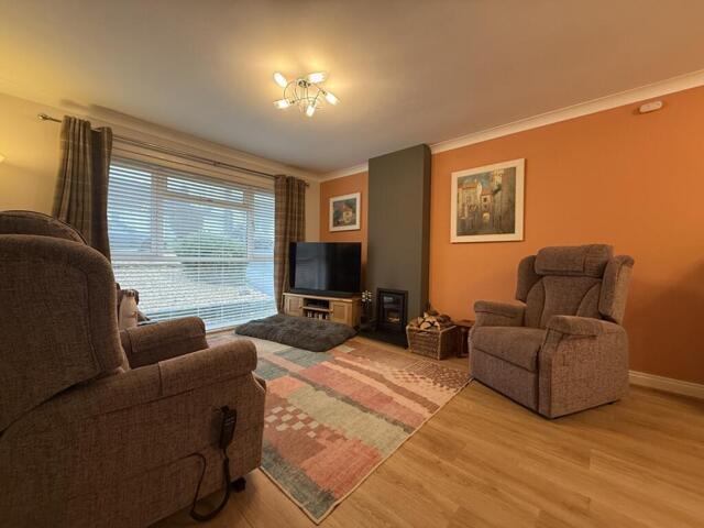 Bungalow 4 Bedroom For Sale Kilgetty Pembrokeshire 295000 ES101059786