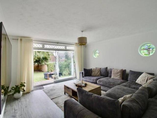 Bungalow 4 Bedroom For Sale Hornchurch Greater London 775000 ES101677591