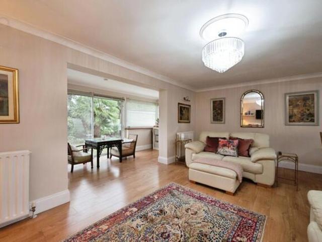 Bungalow 4 Bedroom For Sale Hayling Island Hampshire 425000 ELS99029306