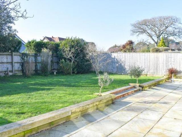 Bungalow 4 Bedroom For Sale Highcliffe Dorset 700000 ELS101278345