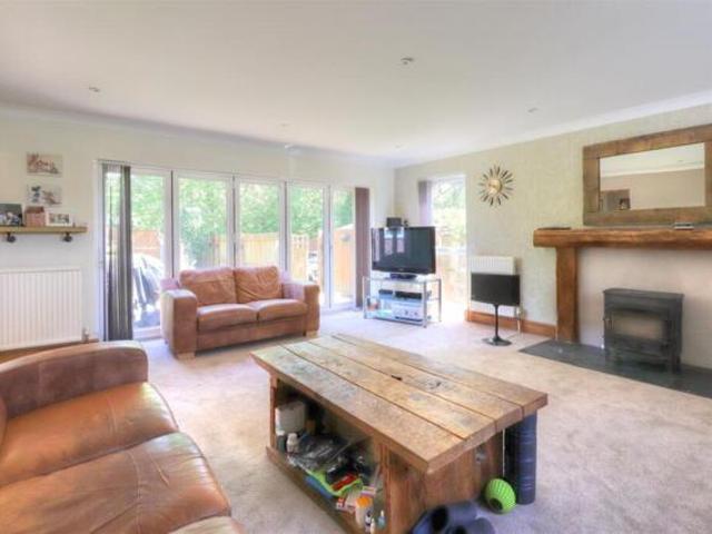 Bungalow 4 Bedroom For Sale Hythe Hampshire 540000 ES101996089